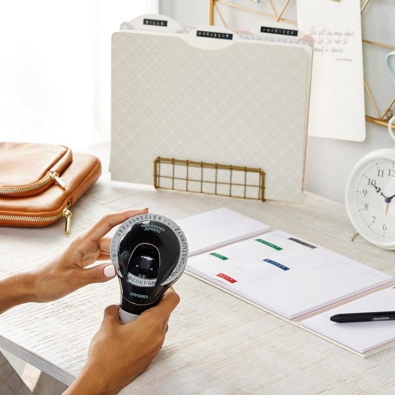 DYMO Organizer Xpress Embossing Machine Organiser Label Maker Bundle ...